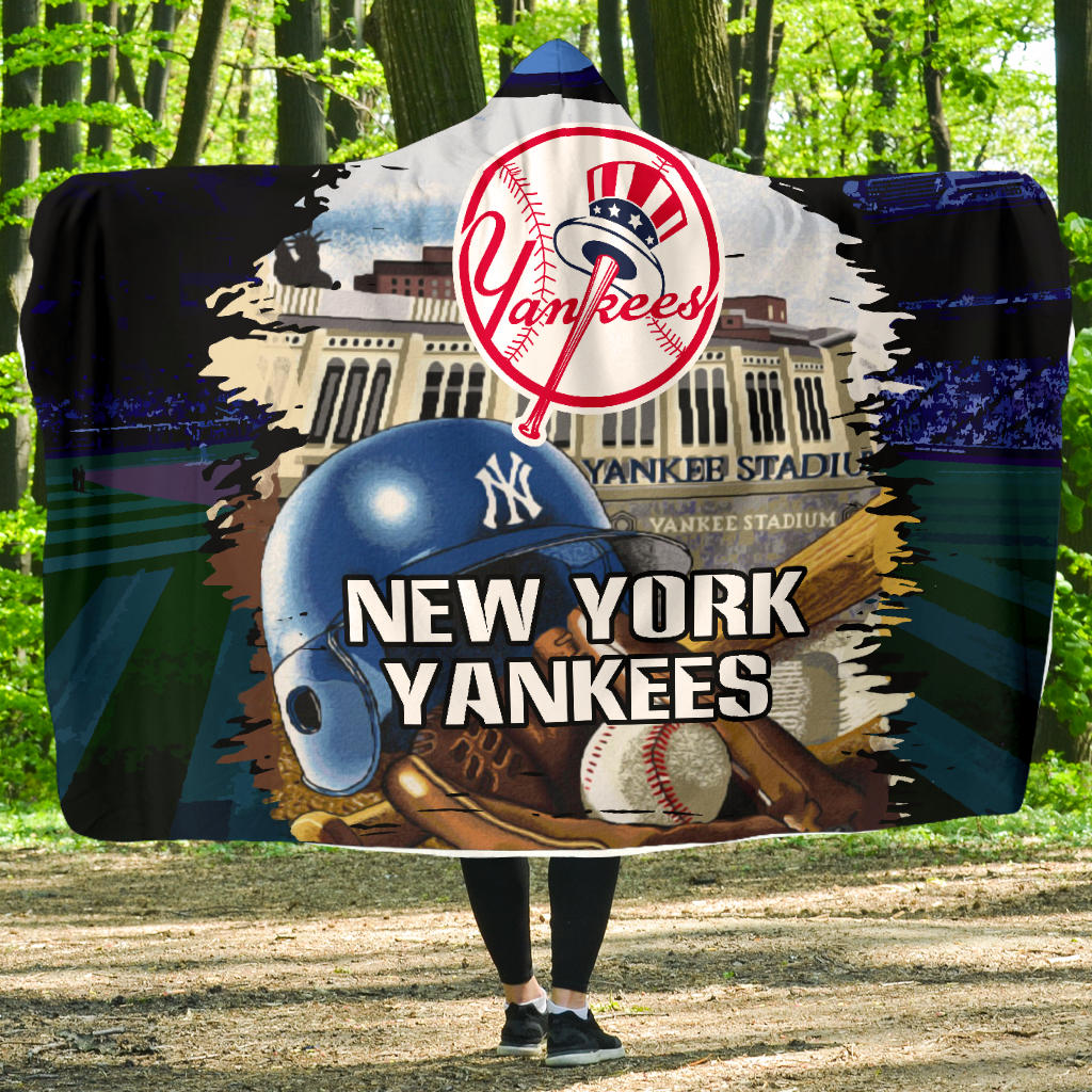 Special Edition New York Yankees Home Field Advantage Hooded Blanket ...